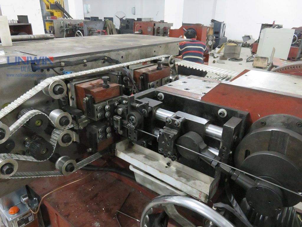 High Speed Nail Making Machine 800 pieces/min - Nail Making Machine ...